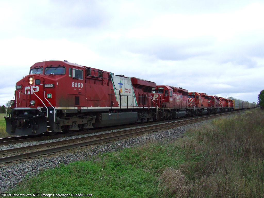 CP 8860/5966/6036/5877/5929/6027 on train 235